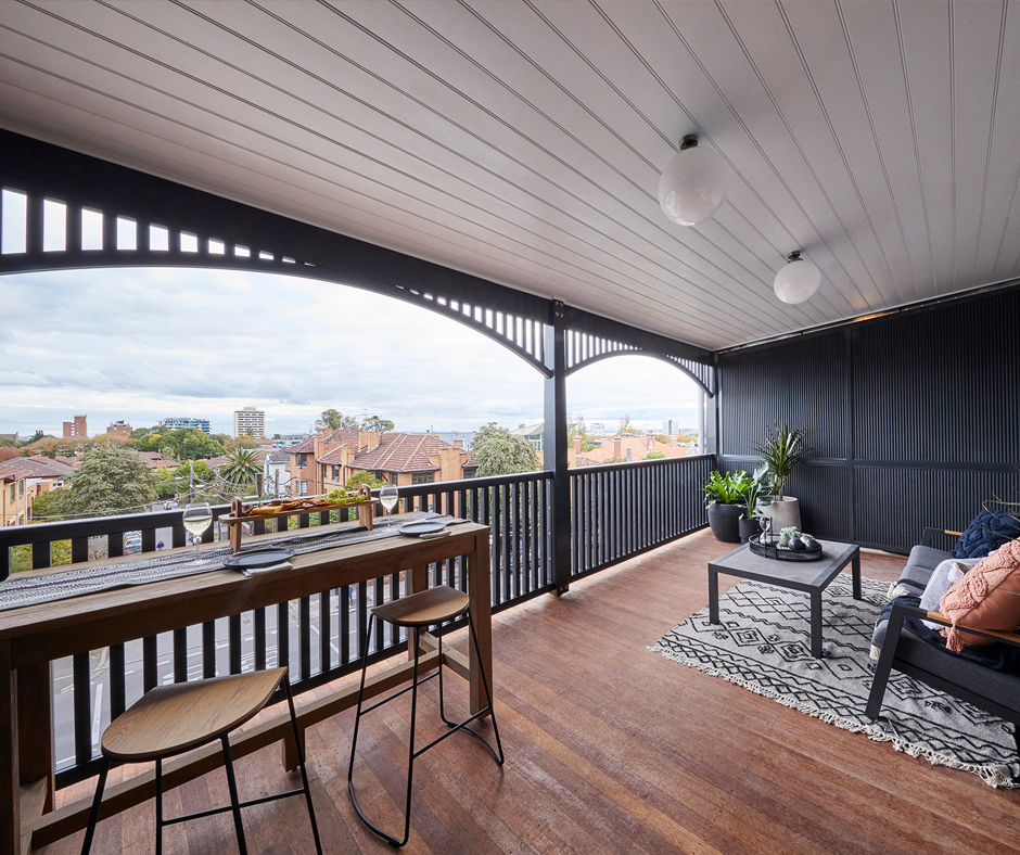 WOW! Amazing how the verandas have transformed from building zone to a ...